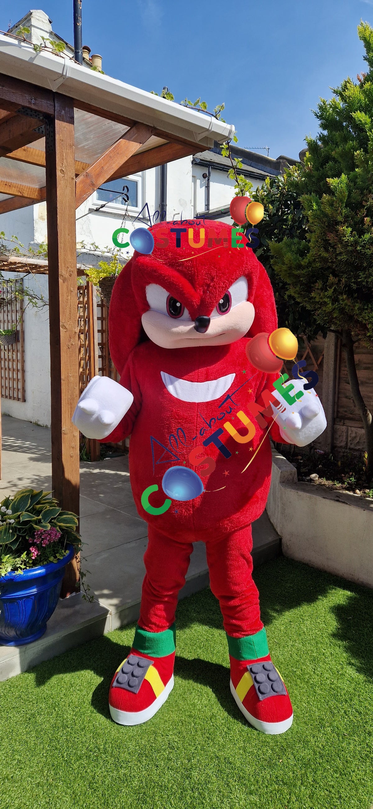 Knuckles the Echidna costumes (All About Costumes)
