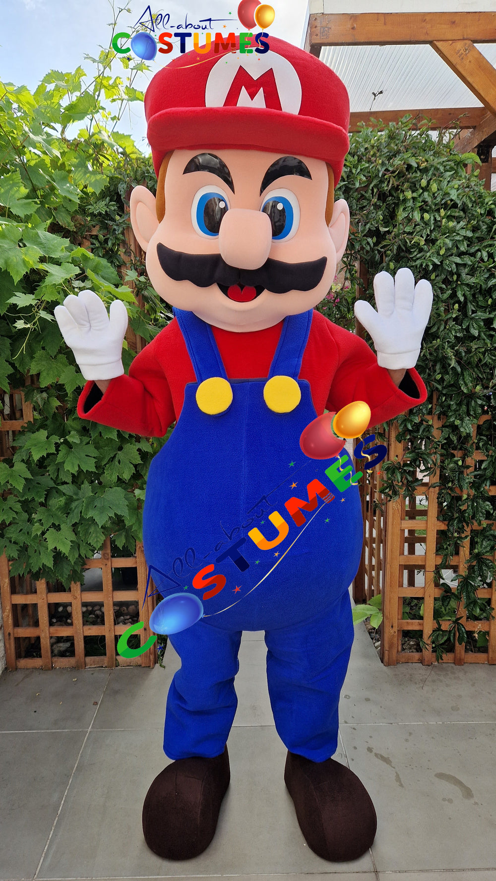 Super Mario Nintendo (All About Costumes)