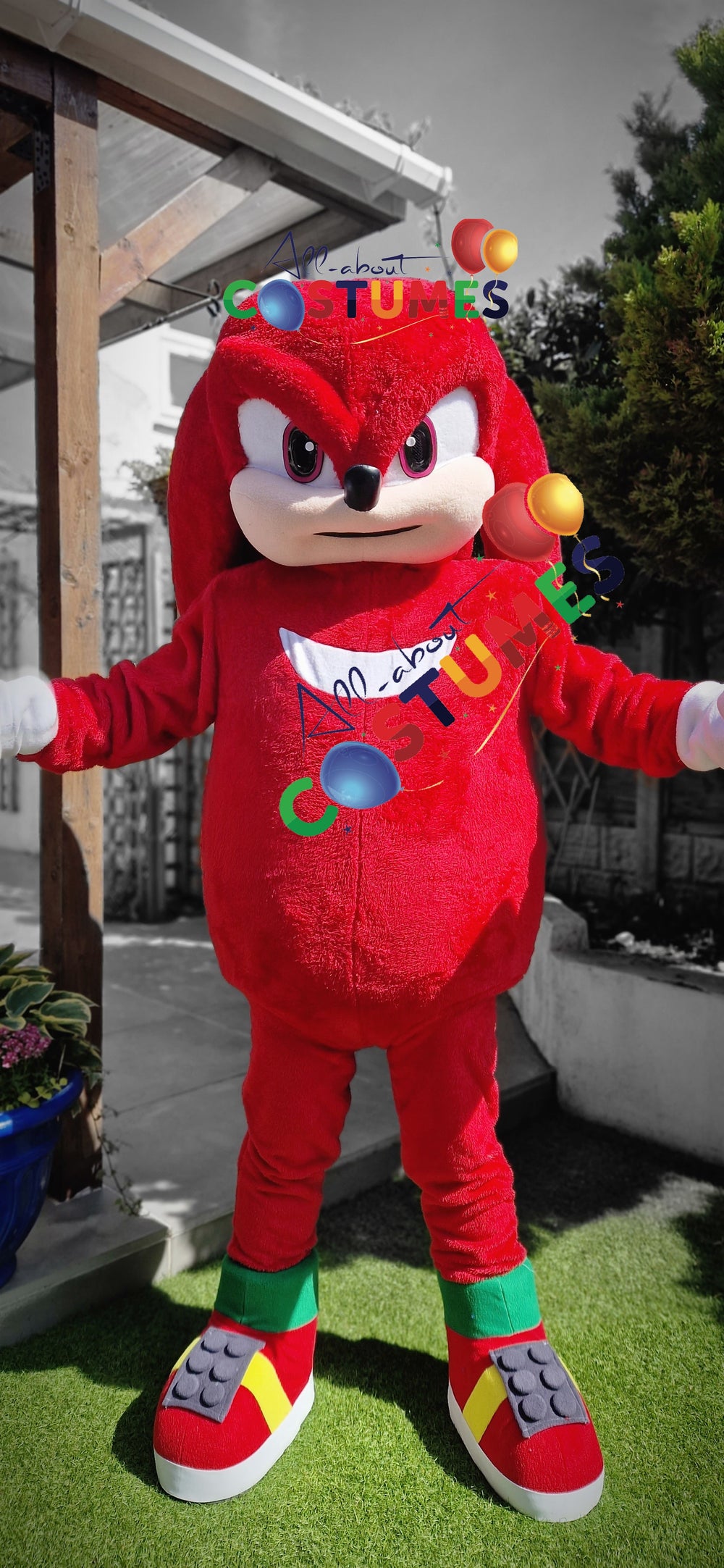 Knuckles the Echidna costumes (All About Costumes)